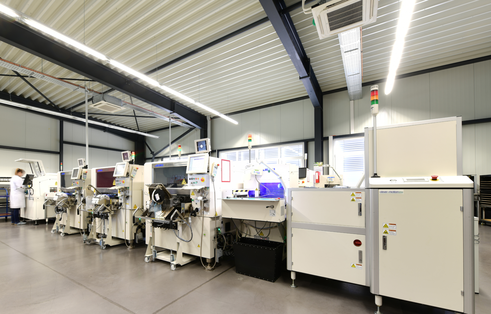 SMD-Bestückung – FERCAD ELEKTRONIK GMBH